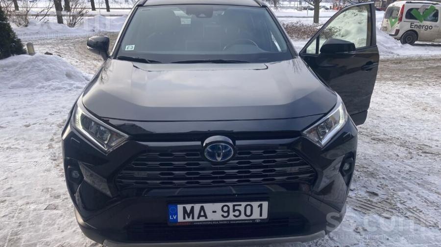 Melns Toyota RAV4 2024 Rīga, ar dzinēja tilpumu 2.50 L un nobraukumu 69 tūkst. km par 34750 €, foto 3 vietnē AUTOMOTO.COM.LV