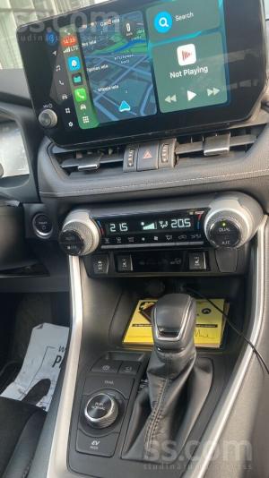 Melns Toyota RAV4 2024 Rīga, ar dzinēja tilpumu 2.50 L un nobraukumu 69 tūkst. km par 34750 €, foto 8 vietnē AUTOMOTO.COM.LV