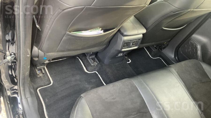 Melns Toyota RAV4 2024 Rīga, ar dzinēja tilpumu 2.50 L un nobraukumu 69 tūkst. km par 34750 €, foto 10 vietnē AUTOMOTO.COM.LV