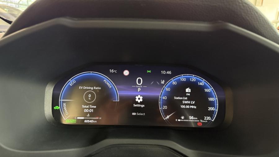 Melns Toyota RAV4 2024 Rīga, ar dzinēja tilpumu 2.50 L un nobraukumu 61 tūkst. km par 30900 €, foto 19 vietnē AUTOMOTO.COM.LV