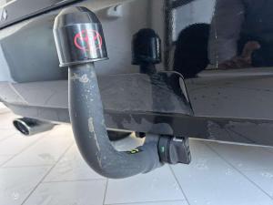 Black Toyota RAV4 2024 in Siauliai, with an engine capacity of 2.49 L and mileage of 50 thousand km for 38600 €, photo 8 on AUTOMOTO.COM.LV