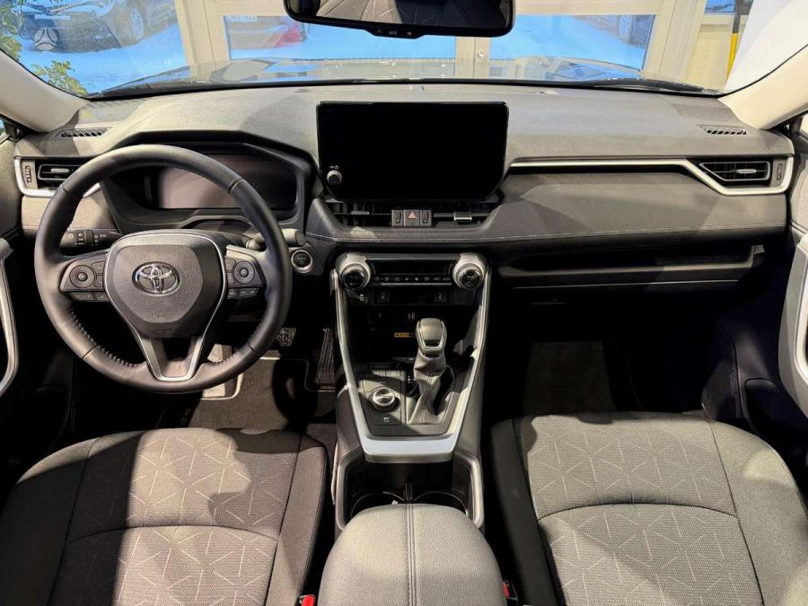 Melns Toyota RAV4 2025 Šauļi, ar dzinēja tilpumu 2.49 L un nobraukumu 15 tūkst. km par 37900 €, foto 10 vietnē AUTOMOTO.COM.LV