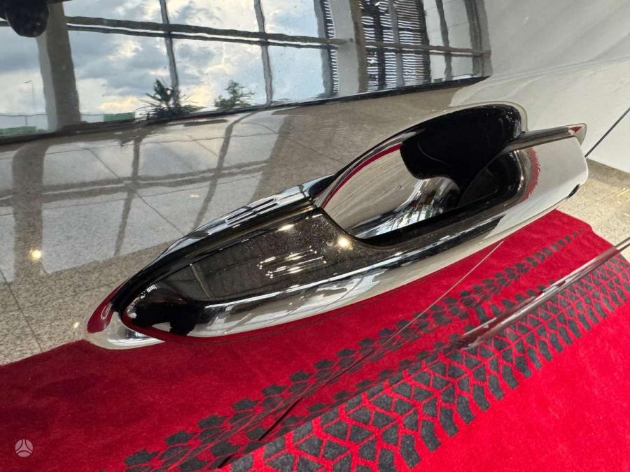 Melns Toyota RAV4 2025 Šauļi, ar dzinēja tilpumu 2.49 L un nobraukumu 8 tūkst. km par 43900 €, foto 12 vietnē AUTOMOTO.COM.LV