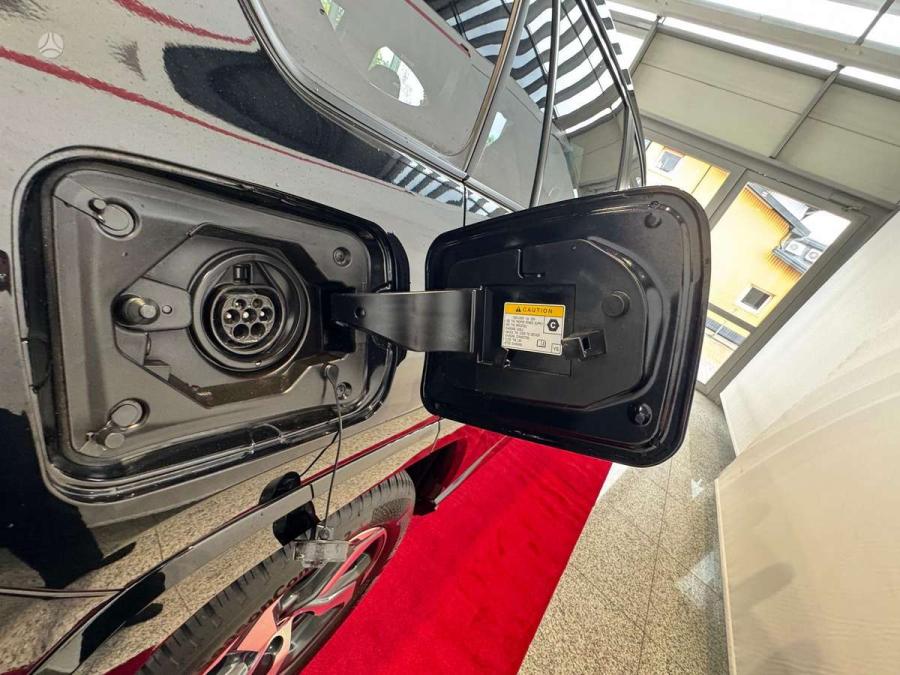 Melns Toyota RAV4 2025 Šauļi, ar dzinēja tilpumu 2.49 L un nobraukumu 8 tūkst. km par 43900 €, foto 32 vietnē AUTOMOTO.COM.LV