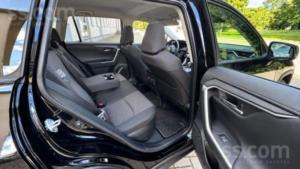 Melns Toyota RAV4 2025 Jelgava, ar dzinēja tilpumu 2.50 L un nobraukumu 27 tūkst. km par 36500 €, foto 9 vietnē AUTOMOTO.COM.LV
