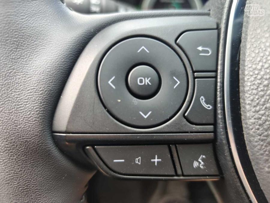 Melns Toyota RAV4 2025 Šauļi, ar dzinēja tilpumu 2.50 L un nobraukumu 20 tūkst. km par 35500 €, foto 26 vietnē AUTOMOTO.COM.LV