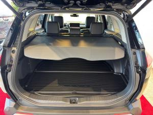 Black Toyota RAV4 2026 in Siauliai, with an engine capacity of 2.49 L and mileage of 6 thousand km for 51900 €, photo 9 on AUTOMOTO.COM.LV