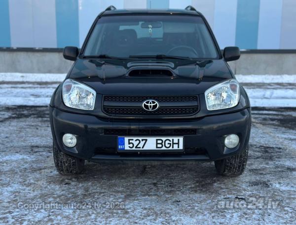Melns Toyota RAV4 2004 Tallina, ar dzinēja tilpumu 2.00 L un nobraukumu 337 tūkst. km par 2499 €, foto 3 vietnē AUTOMOTO.COM.LV