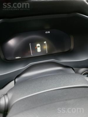 Melns Toyota RAV4 2025 Rīga, ar dzinēja tilpumu 2.50 L un nobraukumu 18 tūkst. km par 50000 €, foto 6 vietnē AUTOMOTO.COM.LV