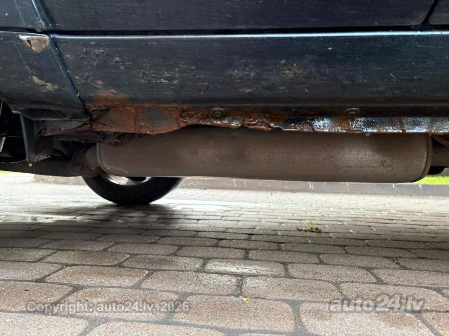 Melns Toyota RAV4 2006 Rīga, ar dzinēja tilpumu 2.20 L un nobraukumu 235 tūkst. km par 1500 €, foto 8 vietnē AUTOMOTO.COM.LV