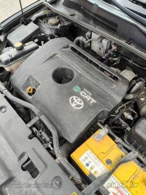 Melns Toyota RAV4 2006 Jegeva, ar dzinēja tilpumu 2.20 L un nobraukumu 288 tūkst. km par 2400 €, foto 9 vietnē AUTOMOTO.COM.LV