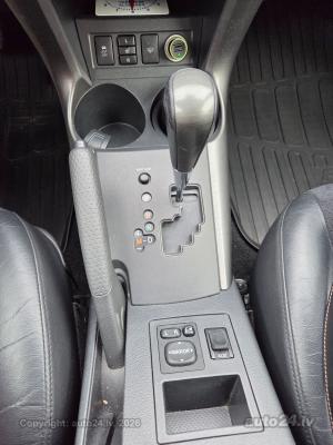 Melns Toyota RAV4 2012 Tallina, ar dzinēja tilpumu 2.00 L un nobraukumu 147 tūkst. km par 11900 €, foto 15 vietnē AUTOMOTO.COM.LV