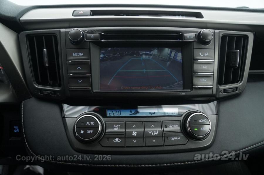Black Toyota RAV4 2014 in Tallinn, with an engine capacity of 2.00 L and mileage of 156 thousand km for 13990 €, photo 14 on AUTOMOTO.COM.LV