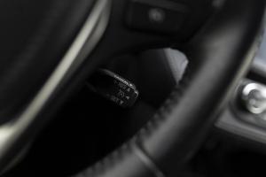 Melns Toyota RAV4 2016 Jelgava, ar dzinēja tilpumu 2.00 L un nobraukumu 234 tūkst. km par 13000 €, foto 16 vietnē AUTOMOTO.COM.LV