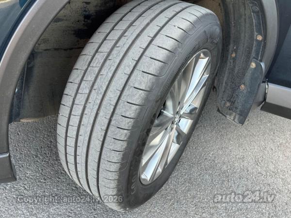 Melns Toyota RAV4 2017 Kuresāre, ar dzinēja tilpumu 2.50 L un nobraukumu 191 tūkst. km par 16390 €, foto 9 vietnē AUTOMOTO.COM.LV