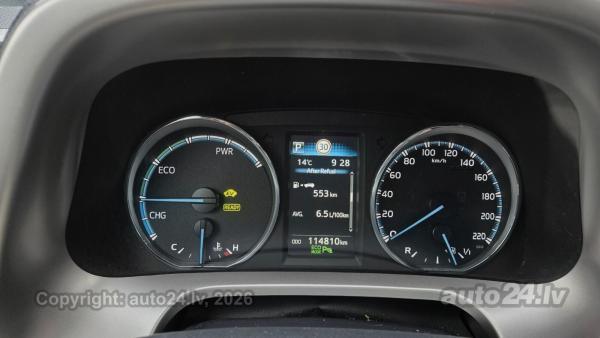 Тойота РАВ 4 2017 в Таллин на AUTOMOTO.COM.LV Черный Тойота РАВ 4 2017 в Таллин, объемом двигателя 2.50 л и пробегом 115 тыс. км за 16900 €, фото 11 на AUTOMOTO.COM.LV