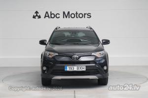 Melns Toyota RAV4 2018 Tallina, ar dzinēja tilpumu 2.00 L un nobraukumu 169 tūkst. km par 17990 €, foto 3 vietnē AUTOMOTO.COM.LV
