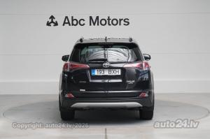 Melns Toyota RAV4 2018 Tallina, ar dzinēja tilpumu 2.00 L un nobraukumu 169 tūkst. km par 17990 €, foto 6 vietnē AUTOMOTO.COM.LV
