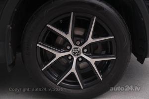 Melns Toyota RAV4 2018 Tallina, ar dzinēja tilpumu 2.00 L un nobraukumu 169 tūkst. km par 17990 €, foto 15 vietnē AUTOMOTO.COM.LV