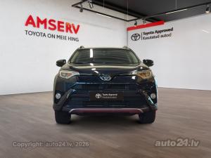 Black Toyota RAV4 2018 in Tartu, with an engine capacity of 2.50 L and mileage of 133 thousand km for 18490 €, photo 6 on AUTOMOTO.COM.LV