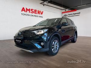 Melns Toyota RAV4 2018 Pērnava, ar dzinēja tilpumu 2.50 L un nobraukumu 119 tūkst. km par 17990 €, foto  vietnē AUTOMOTO.COM.LV