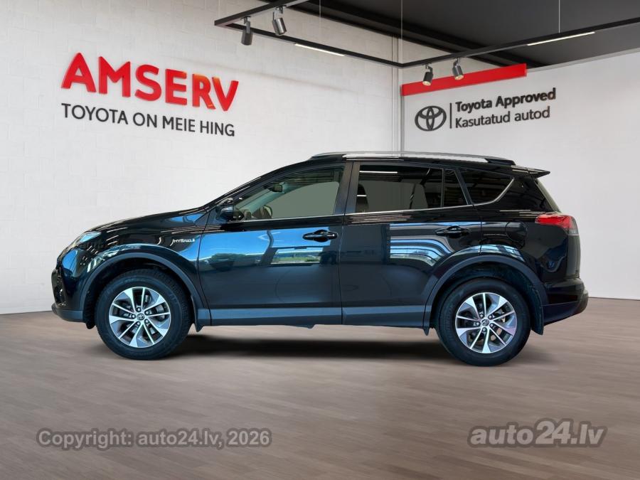 Melns Toyota RAV4 2018 Pērnava, ar dzinēja tilpumu 2.50 L un nobraukumu 119 tūkst. km par 17990 €, foto 4 vietnē AUTOMOTO.COM.LV