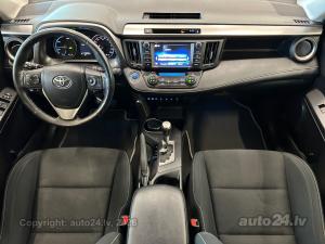 Melns Toyota RAV4 2018 Pērnava, ar dzinēja tilpumu 2.50 L un nobraukumu 119 tūkst. km par 17990 €, foto 9 vietnē AUTOMOTO.COM.LV