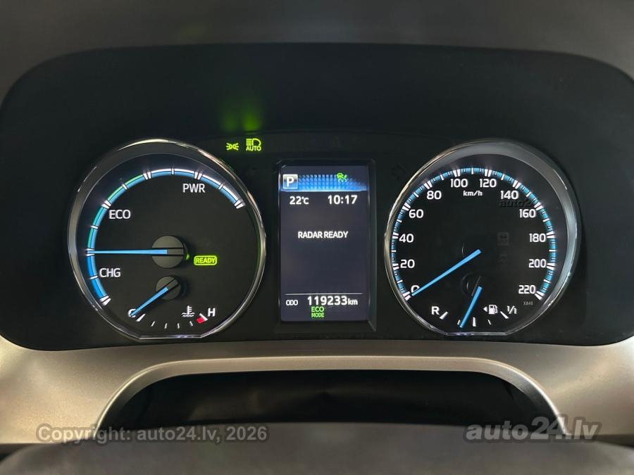 Melns Toyota RAV4 2018 Pērnava, ar dzinēja tilpumu 2.50 L un nobraukumu 119 tūkst. km par 17990 €, foto 14 vietnē AUTOMOTO.COM.LV