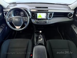 Melns Toyota RAV4 2018 Tallina, ar dzinēja tilpumu 2.50 L un nobraukumu 104 tūkst. km par 17990 €, foto 12 vietnē AUTOMOTO.COM.LV