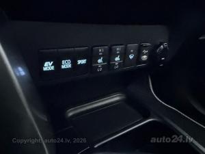Melns Toyota RAV4 2018 Tallina, ar dzinēja tilpumu 2.50 L un nobraukumu 104 tūkst. km par 17990 €, foto 17 vietnē AUTOMOTO.COM.LV