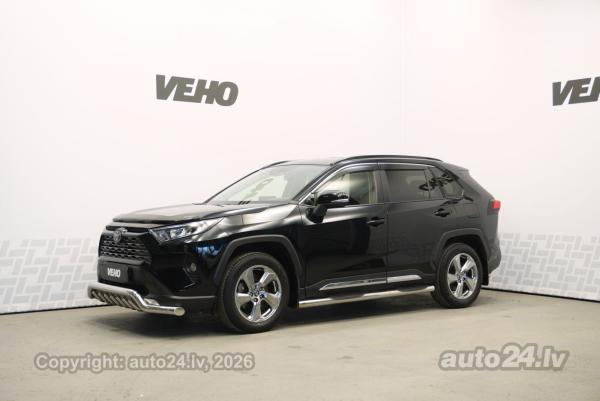 Black Toyota RAV4 2019 in Tartu, with an engine capacity of 2.00 L and mileage of 76 thousand km for 21900 €, photo 1 on AUTOMOTO.COM.LV