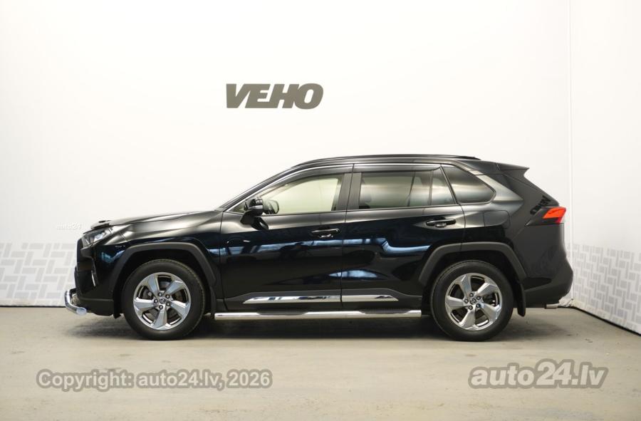 Melns Toyota RAV4 2019 Tartu, ar dzinēja tilpumu 2.00 L un nobraukumu 76 tūkst. km par 21900 €, foto 4 vietnē AUTOMOTO.COM.LV