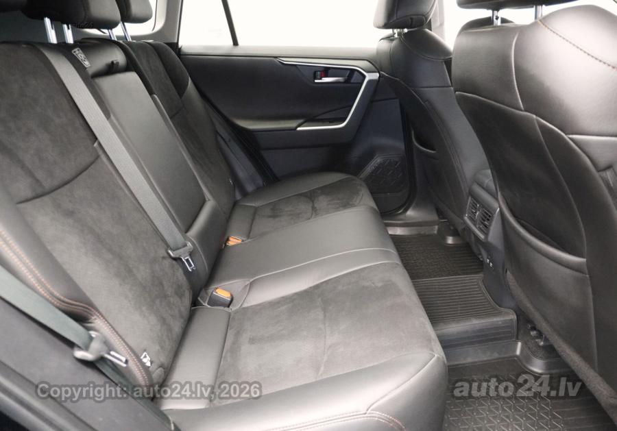 Melns Toyota RAV4 2019 Tartu, ar dzinēja tilpumu 2.00 L un nobraukumu 76 tūkst. km par 21900 €, foto 9 vietnē AUTOMOTO.COM.LV