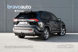 Black Toyota RAV4 2019 in Tartu, with an engine capacity of 2.00 L and mileage of 94 thousand km for 24900 €, photo 9 on AUTOMOTO.COM.LV