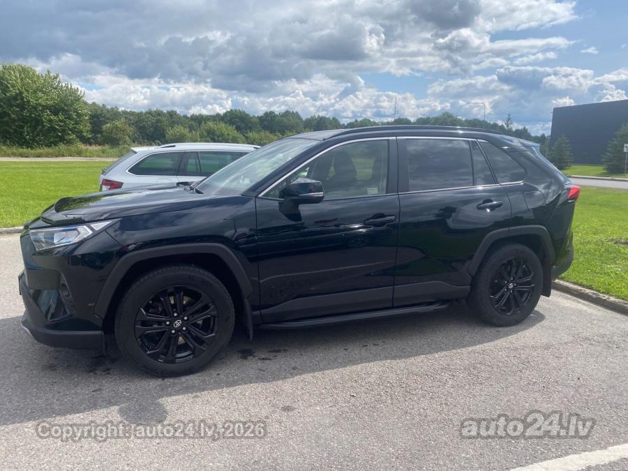 Melns Toyota RAV4 2019 Tallina, ar dzinēja tilpumu 2.00 L un nobraukumu 84 tūkst. km par 25000 €, foto 1 vietnē AUTOMOTO.COM.LV