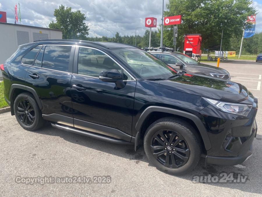 Melns Toyota RAV4 2019 Tallina, ar dzinēja tilpumu 2.00 L un nobraukumu 84 tūkst. km par 25000 €, foto 4 vietnē AUTOMOTO.COM.LV