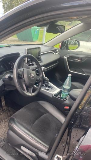 Melns Toyota RAV4 2019 Tallina, ar dzinēja tilpumu 2.00 L un nobraukumu 84 tūkst. km par 25000 €, foto 7 vietnē AUTOMOTO.COM.LV