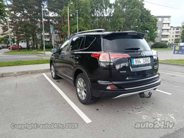 Черный Тойота РАВ 4 2019 в Таллин, объемом двигателя 2.50 л и пробегом 129 тыс. км за 18500 €, фото 3 на AUTOMOTO.COM.LV