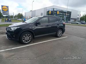 Черный Тойота РАВ 4 2019 в Таллин, объемом двигателя 2.50 л и пробегом 129 тыс. км за 18500 €, фото 7 на AUTOMOTO.COM.LV