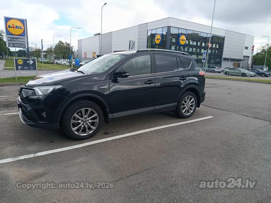 Черный Тойота РАВ 4 2019 в Таллин, объемом двигателя 2.50 л и пробегом 129 тыс. км за 18500 €, фото 7 на AUTOMOTO.COM.LV
