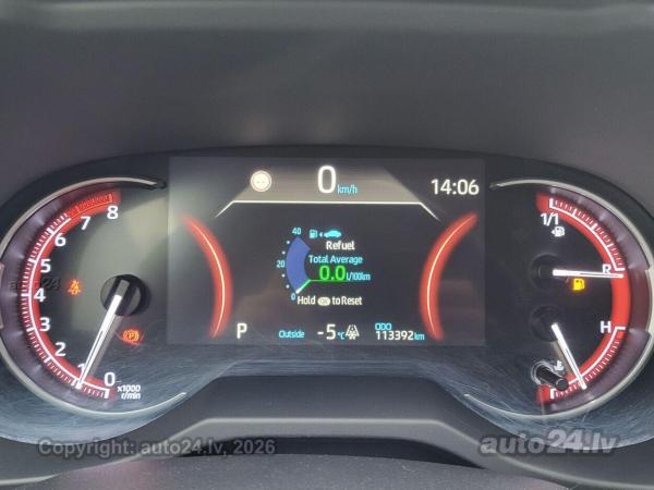 Melns Toyota RAV4 2020 Tallina, ar dzinēja tilpumu 1.99 L un nobraukumu 113 tūkst. km par 24995 €, foto 11 vietnē AUTOMOTO.COM.LV