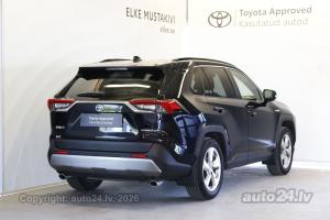 Black Toyota RAV4 2020 in Tallinn, with an engine capacity of 2.49 L and mileage of 43 thousand km for 27200 €, photo 3 on AUTOMOTO.COM.LV
