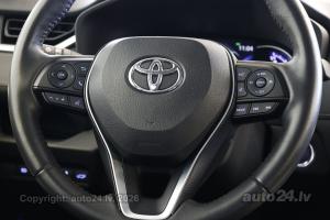 Black Toyota RAV4 2020 in Tallinn, with an engine capacity of 2.49 L and mileage of 43 thousand km for 27200 €, photo 13 on AUTOMOTO.COM.LV