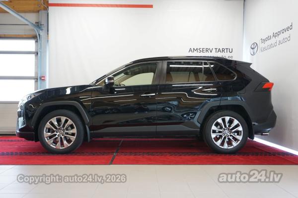 Melns Toyota RAV4 2020 Tartu, ar dzinēja tilpumu 2.00 L un nobraukumu 95 tūkst. km par 23990 €, foto 3 vietnē AUTOMOTO.COM.LV
