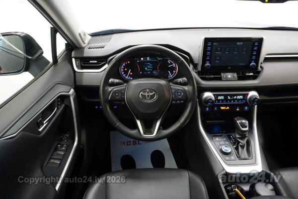 Melns Toyota RAV4 2020 Tartu, ar dzinēja tilpumu 2.00 L un nobraukumu 95 tūkst. km par 23990 €, foto 9 vietnē AUTOMOTO.COM.LV