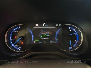 Black Toyota RAV4 2020 in Tartu, with an engine capacity of 2.50 L and mileage of 109 thousand km for 28990 €, photo 14 on AUTOMOTO.COM.LV