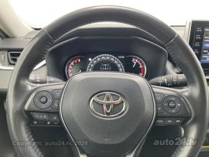 Black Toyota RAV4 2021 in Tallinn, with an engine capacity of 1.99 L and mileage of 37 thousand km for 27995 €, photo 13 on AUTOMOTO.COM.LV