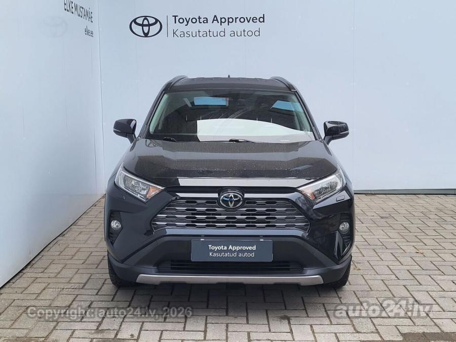 Melns Toyota RAV4 2021 Tallina, ar dzinēja tilpumu 1.99 L un nobraukumu 59 tūkst. km par 23995 €, foto 5 vietnē AUTOMOTO.COM.LV