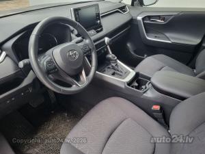 Melns Toyota RAV4 2021 Tallina, ar dzinēja tilpumu 1.99 L un nobraukumu 59 tūkst. km par 23995 €, foto 11 vietnē AUTOMOTO.COM.LV