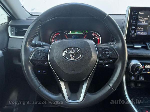 Black Toyota RAV4 2021 in Tallinn, with an engine capacity of 1.99 L and mileage of 64 thousand km for 23995 €, photo 9 on AUTOMOTO.COM.LV